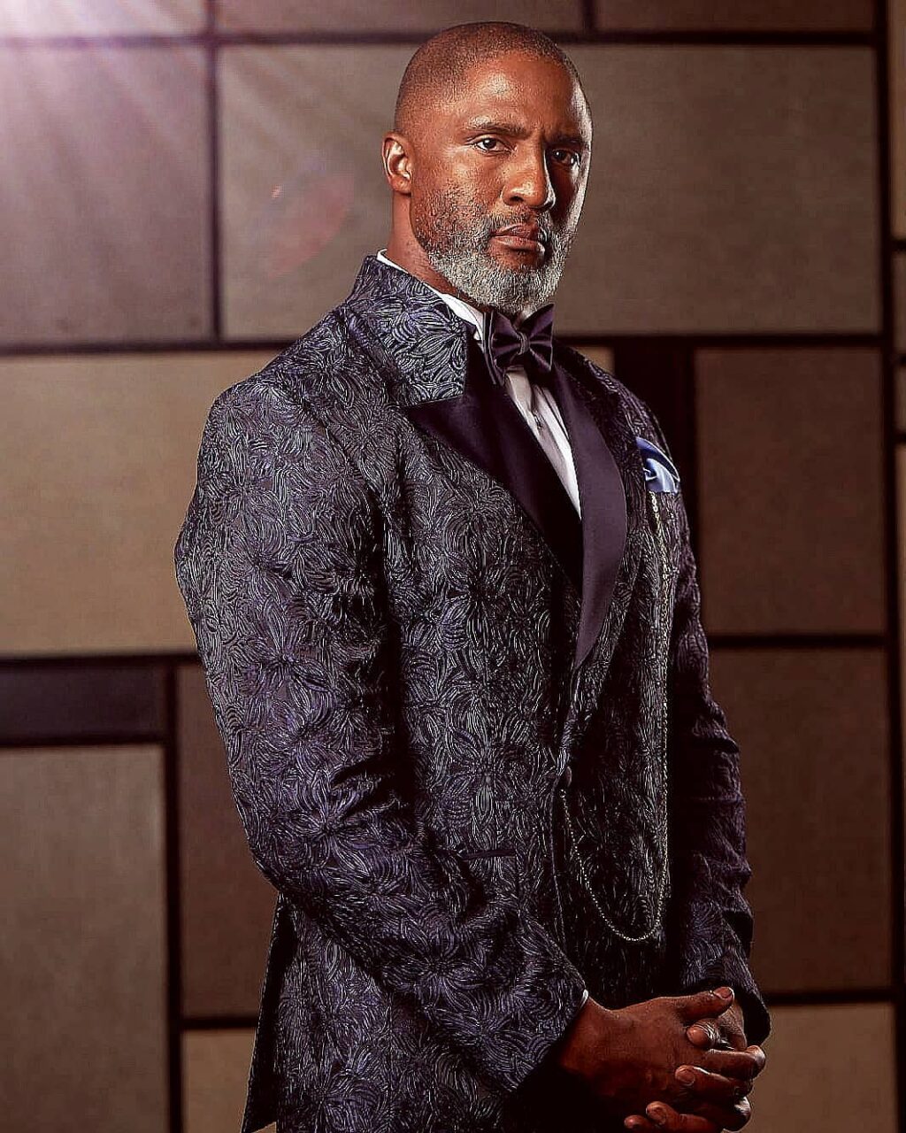 Muzi Mthabela biography AKA Menzi Ngubane on Imbewu. - Soapie Celebs