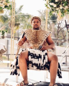 Siyabonga Sepotokele biography AKA Donald on Lingashoni. - Soapie Celebs