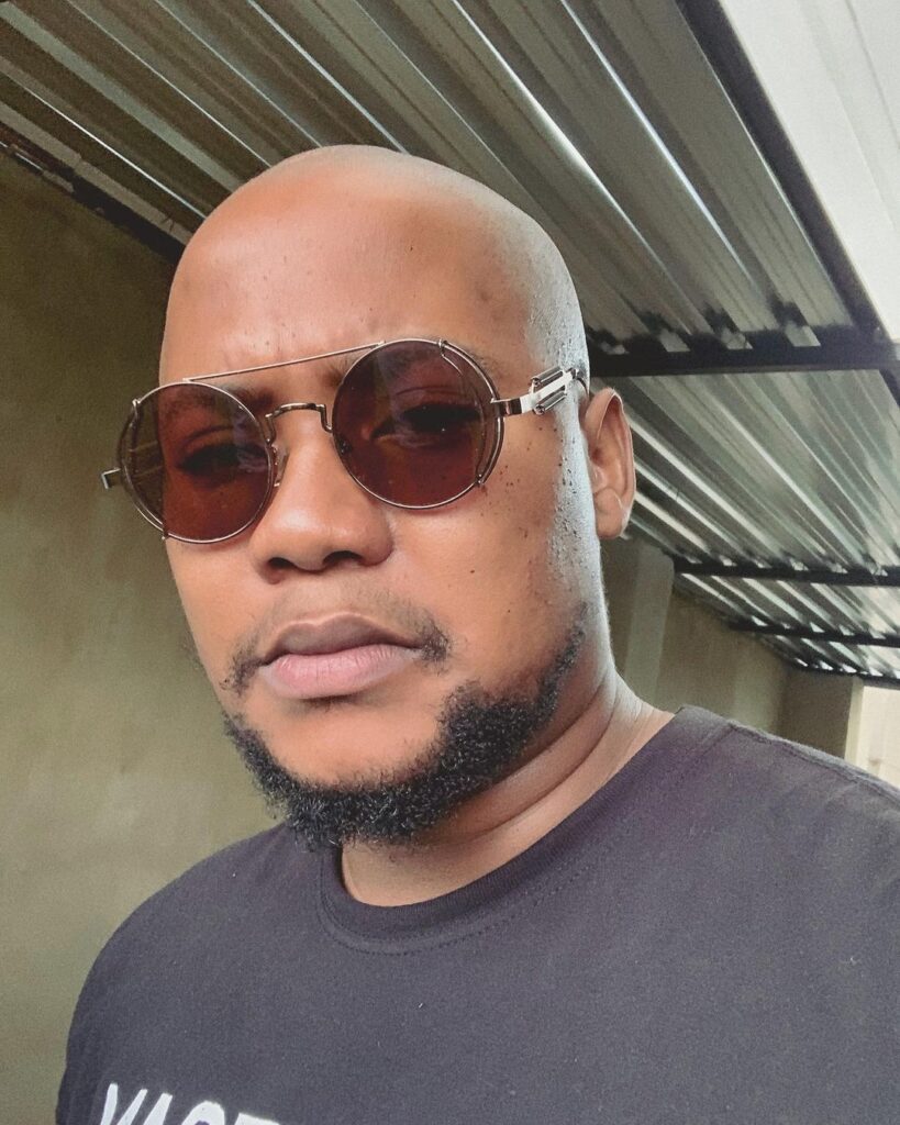 Siyabonga Sepotokele biography AKA Donald on Lingashoni. - Soapie Celebs