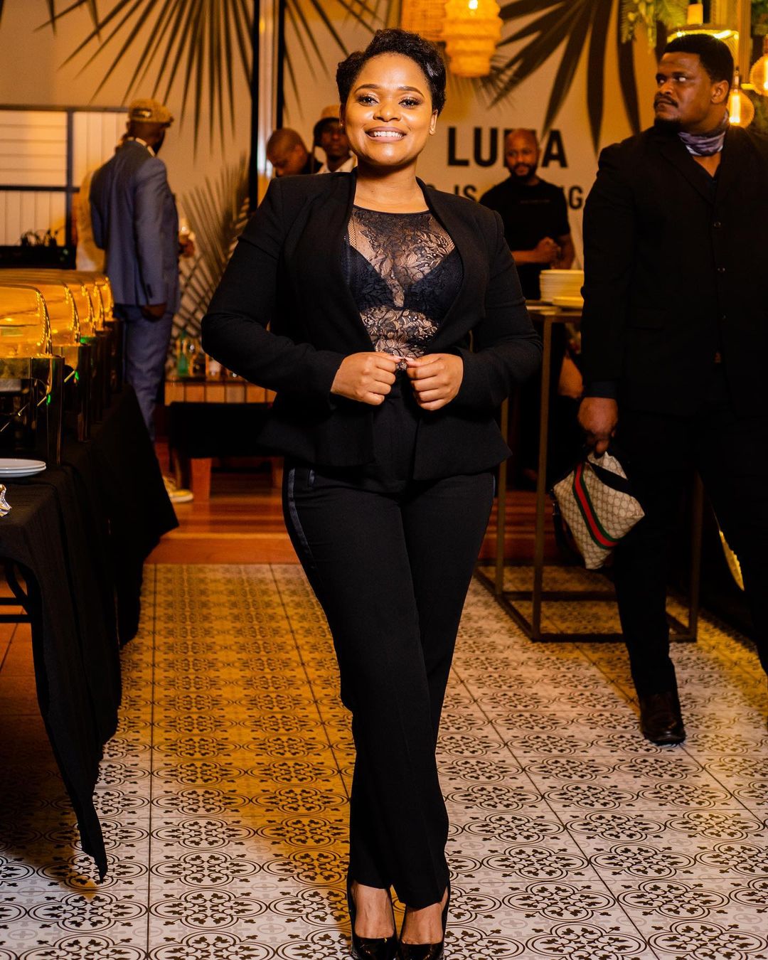 Sthandwa Nzuza biography AKA Zandile on Durban Gen. - Soapie Celebs