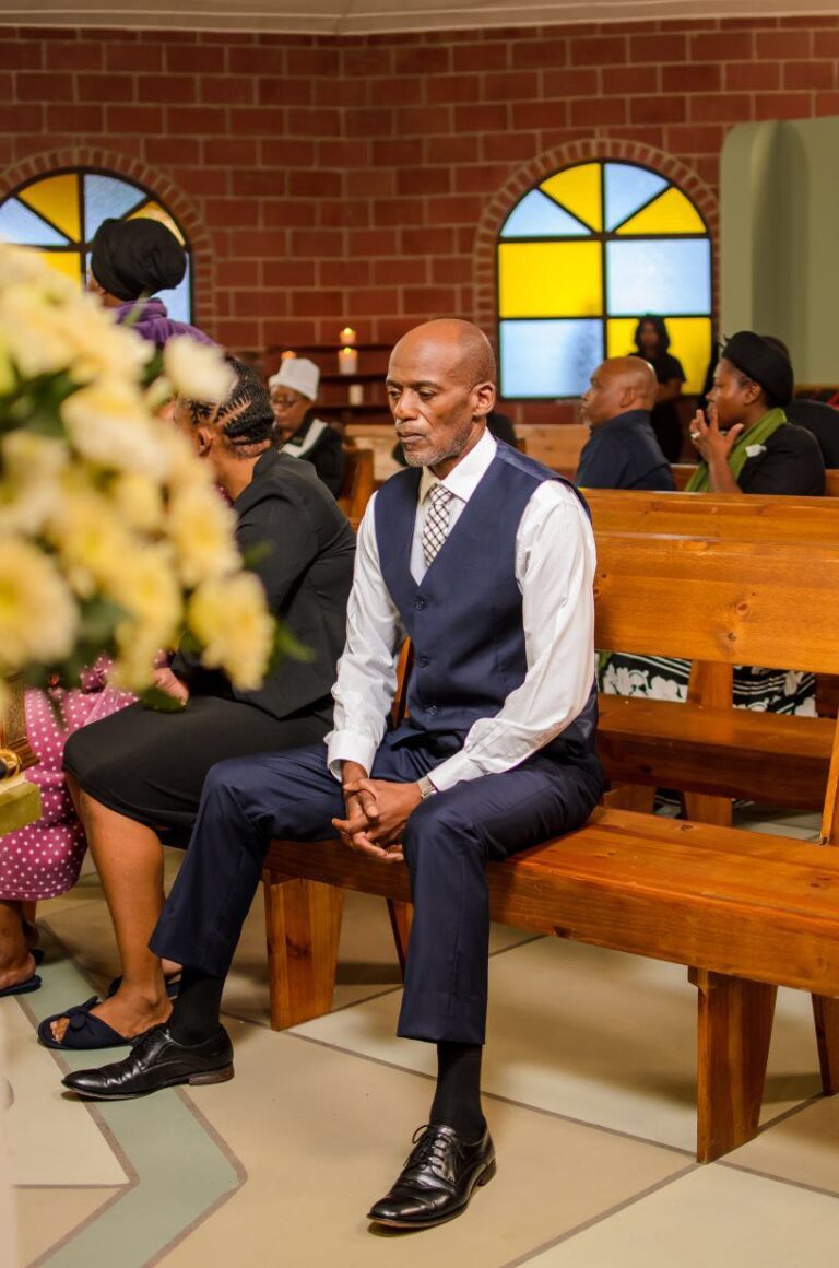 Glen Gabela biography AKA Pastor Mdletshe on Uzalo. - Soapie Celebs