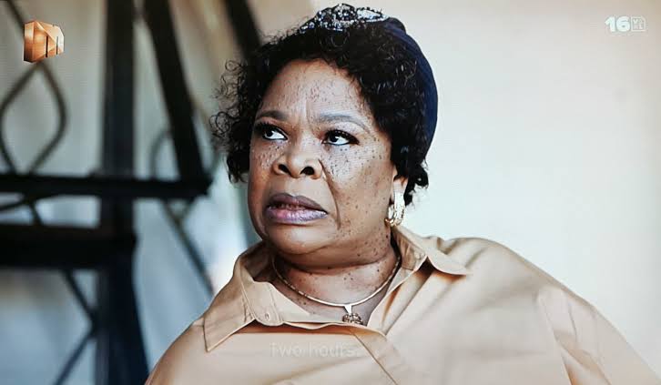 Linda Sebezo life history AKA Mam Rebs on the Black Door. - Soapie Celebs