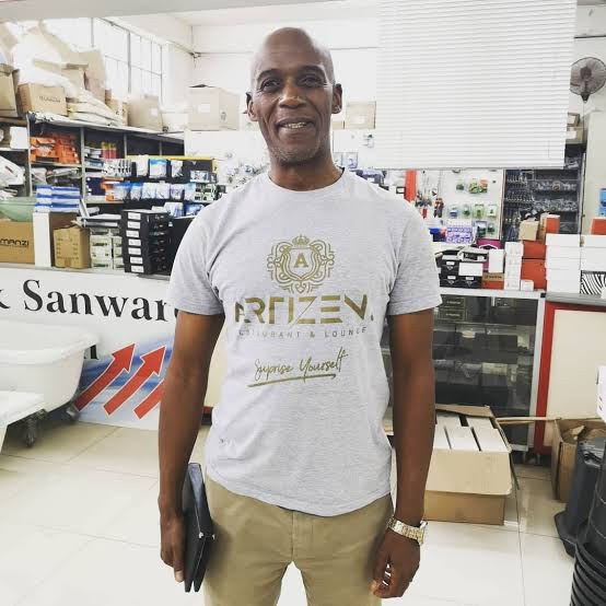 Glen Gabela biography AKA Pastor Mdletshe on Uzalo. - Soapie Celebs