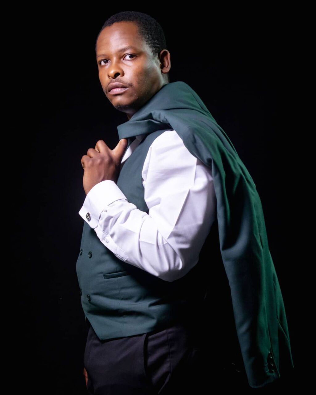 Thobani Nzuza biography age, career, wife, marriage, Diep City, and Net ...