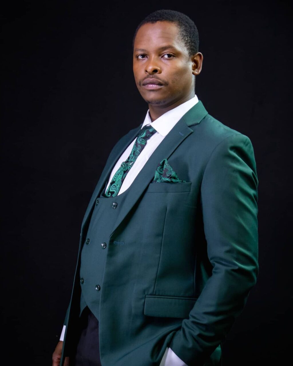 Thobani Nzuza biography age, career, wife, marriage, Diep City, and Net ...