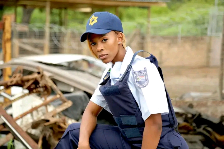 Thabisile Zikhali biography AKA Detective Biyela on Uzalo. - Soapie Celebs