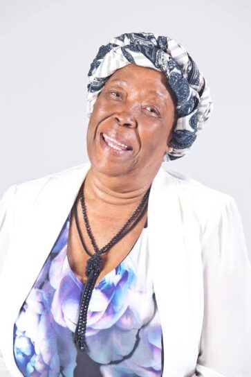 12 South African actresses over 50 years old and above. - Soapie Celebs