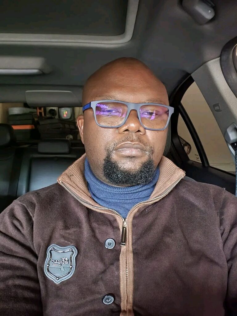 Sam Shale biography AKA Uncle Phomolo from Skeem Saam. - Soapie Celebs