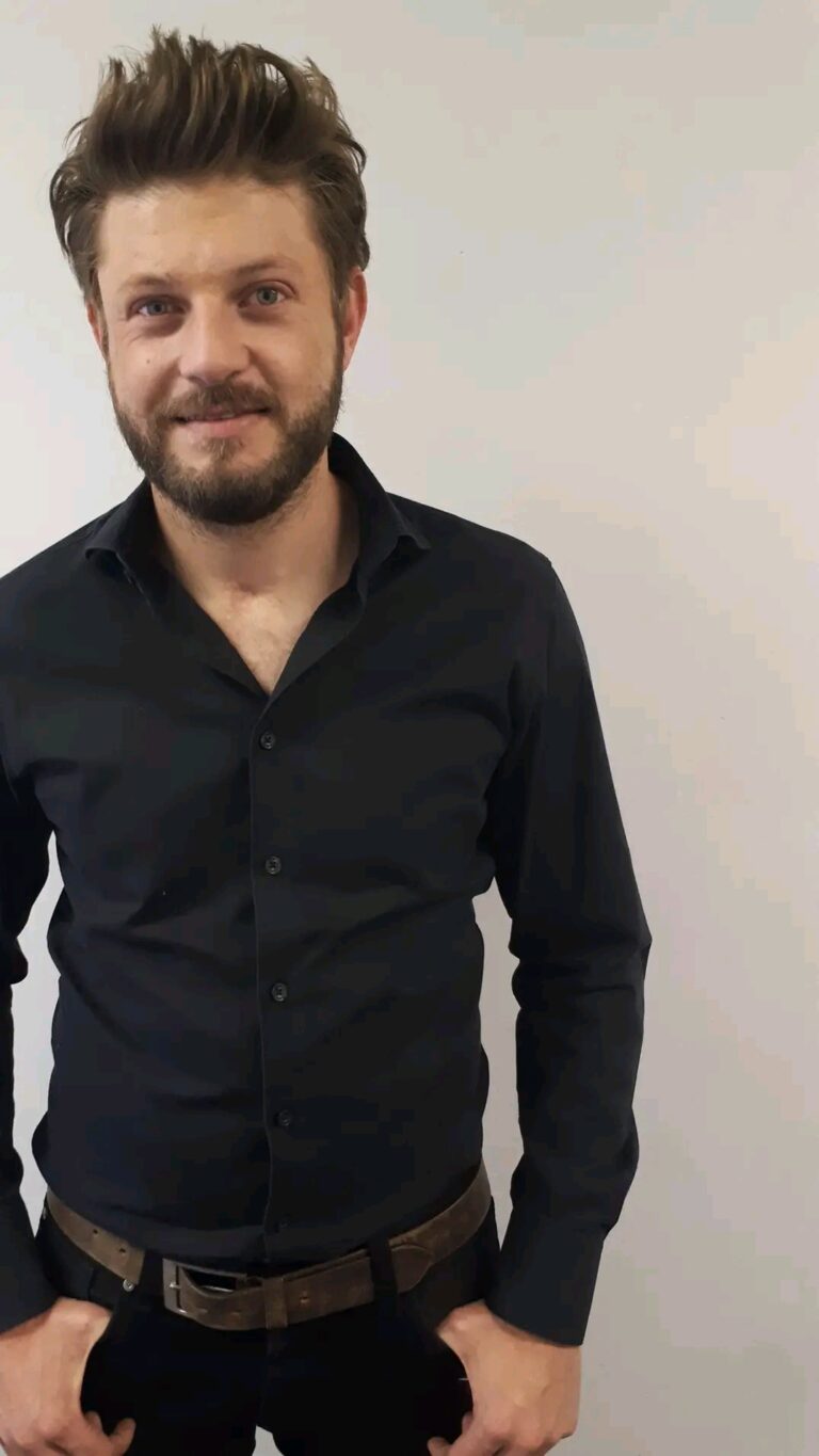 Arno Marais biography, age, accident, career, children, partner, wife ...