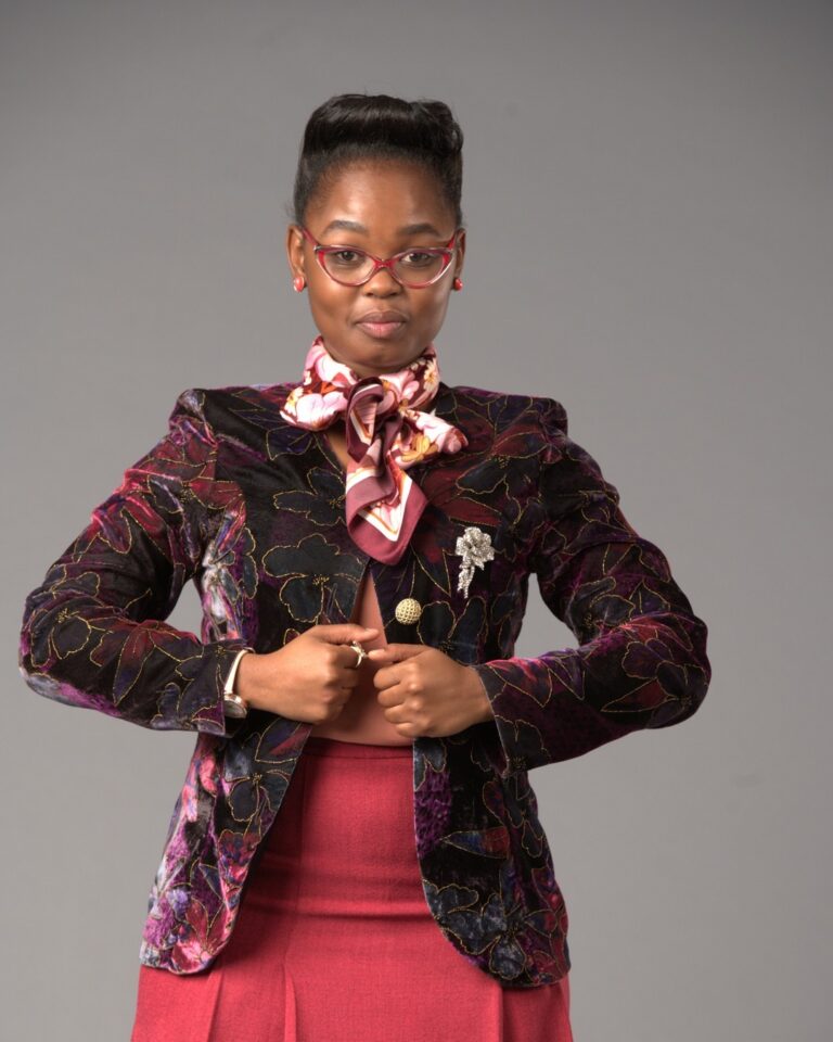 Kamogelo Molatlhoe biography, age, career, boyfriend, movies, parents ...